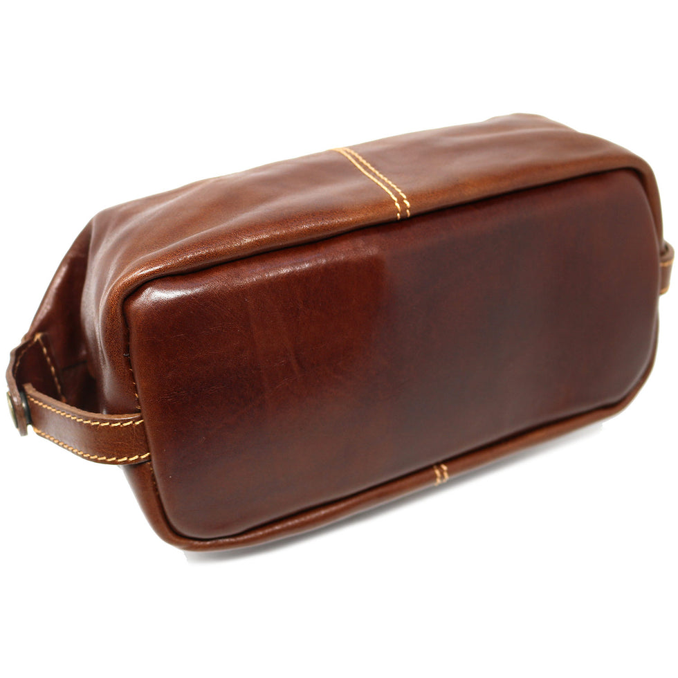 Floto Venezia Italian Leather Dopp Kit Toiletry Bag Travel Shave Kit
